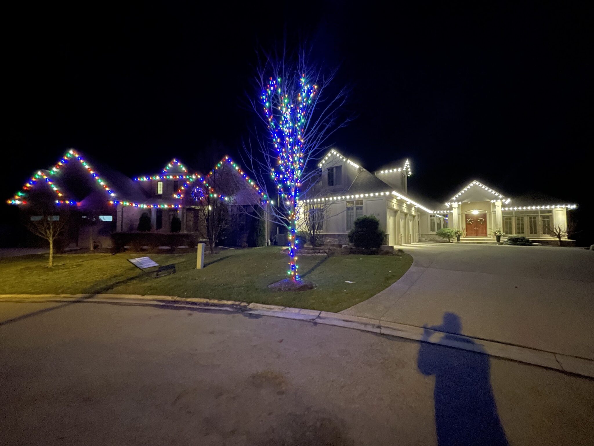 Gallery - Home Highlight - Past Christmas Light Projects