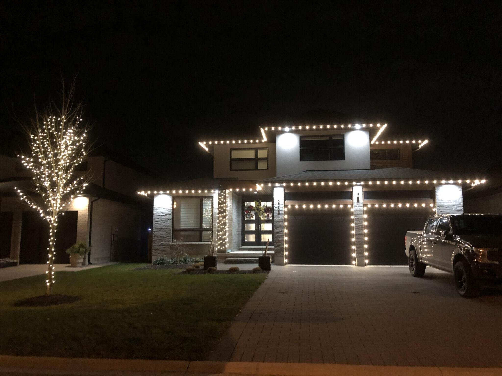 Gallery - Home Highlight - Past Christmas Light Projects